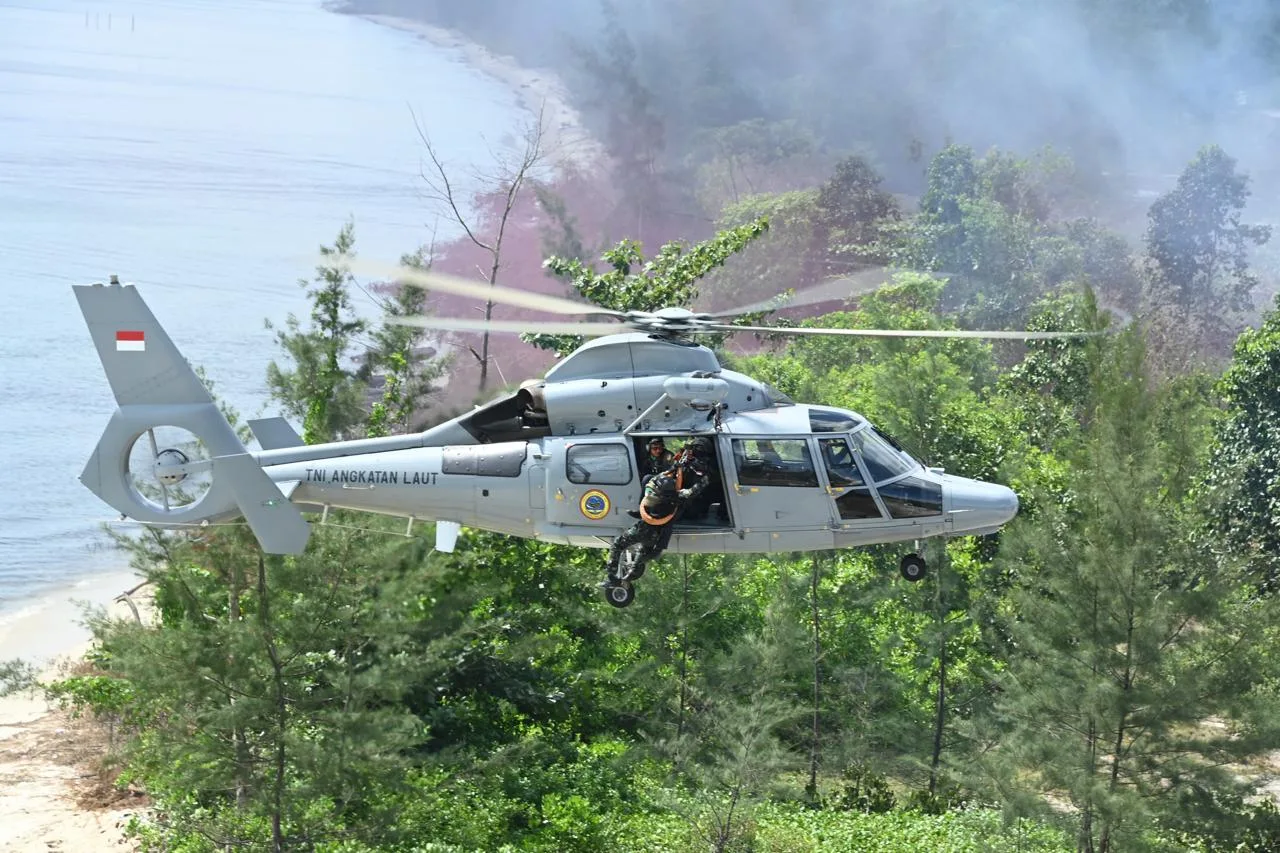 Komando Pasukan Katak Serta Batalyon Intai Amfibi Korps Marinir Gelar ...